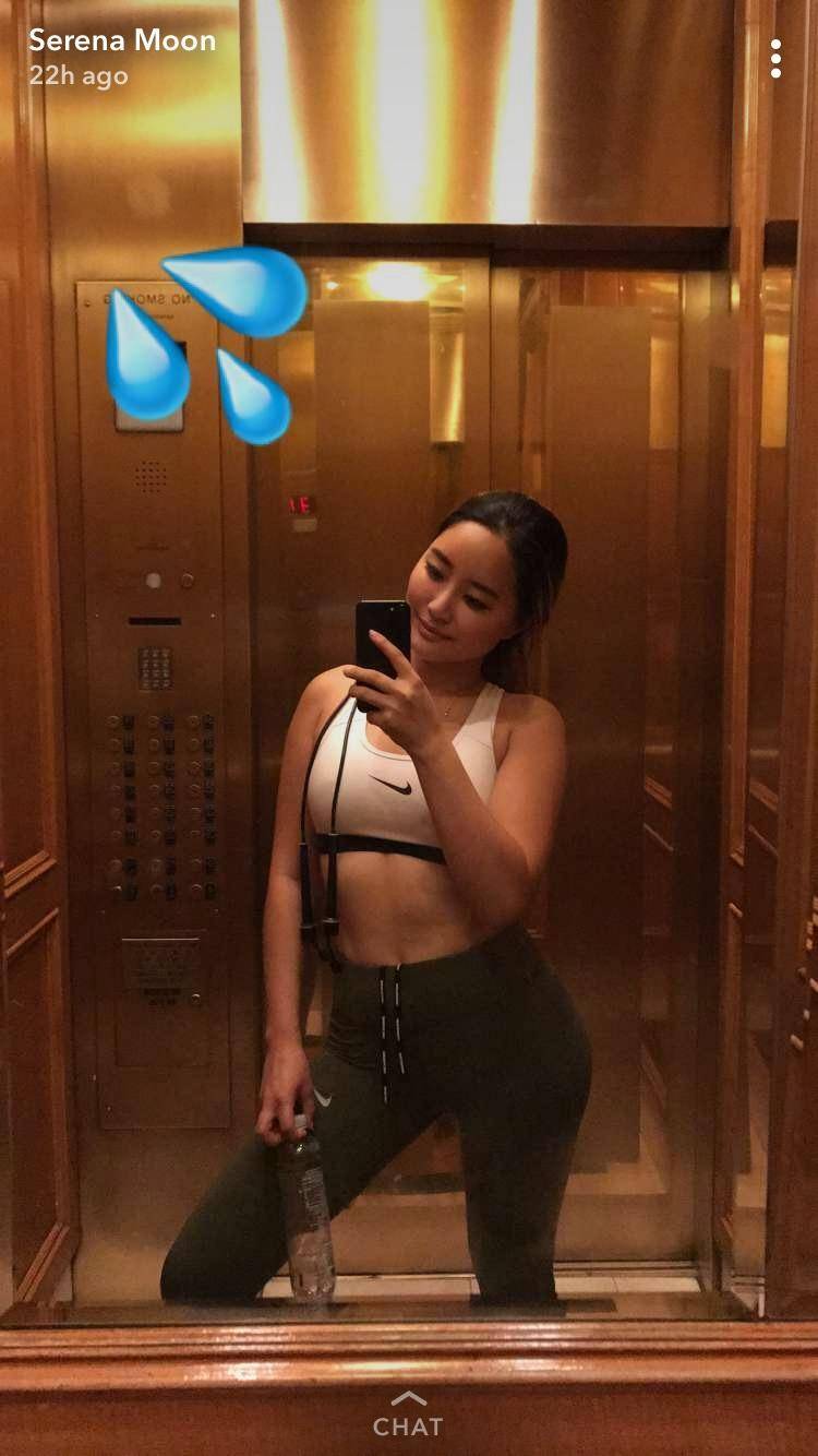 In the elevator | Scrolller