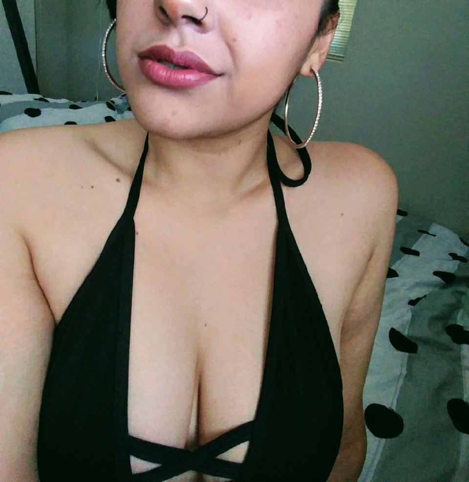 On vacation 😘 | Scrolller