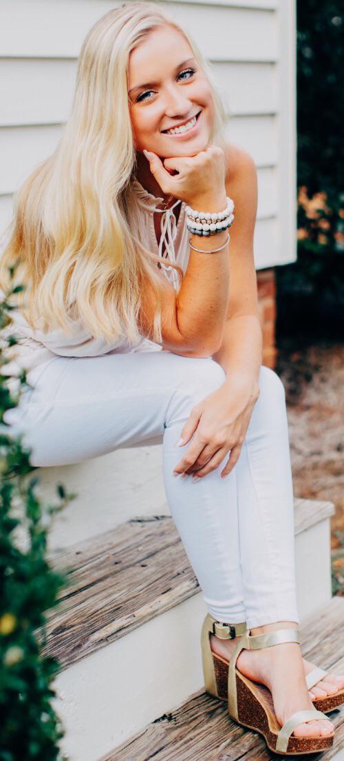 Incredible Smile! (IKTR) | Scrolller