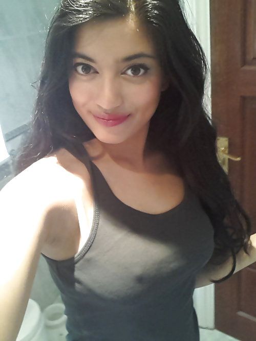 Indian Hot Babes | Scrolller