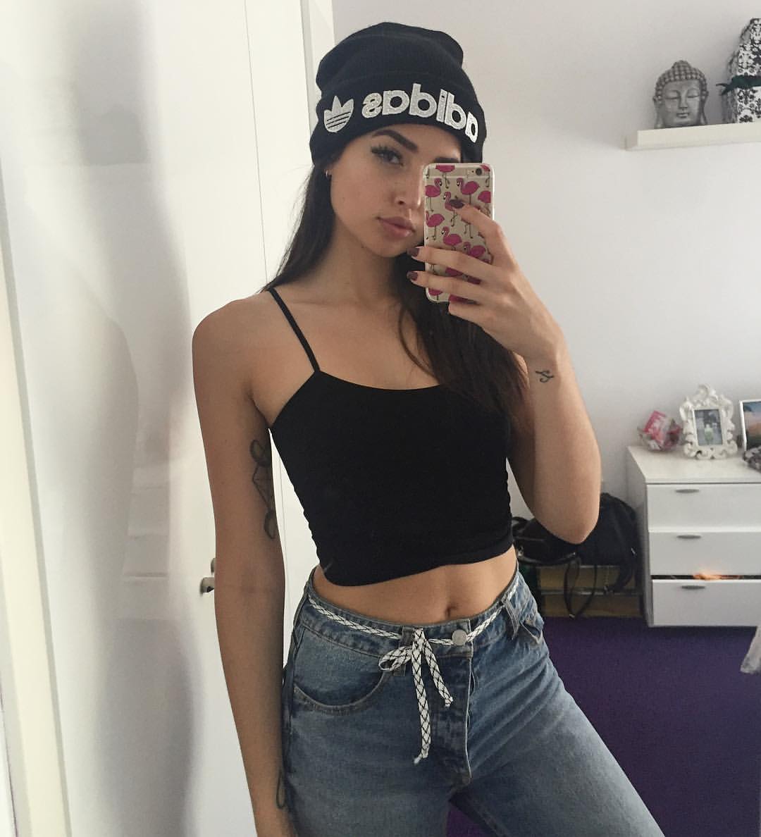 Ines Silva | Scrolller