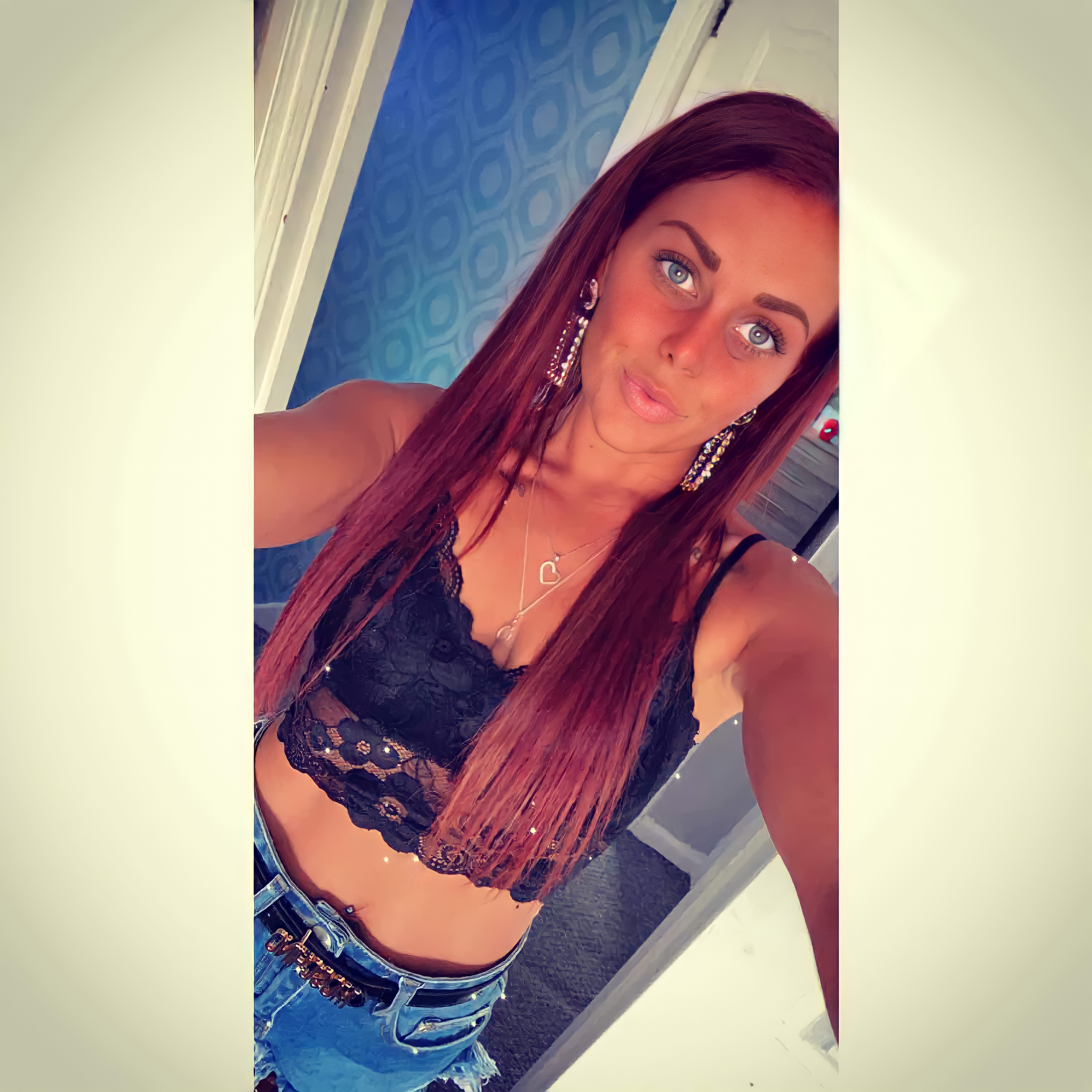 Insane Chav Babe 🤤🤯 | Scrolller