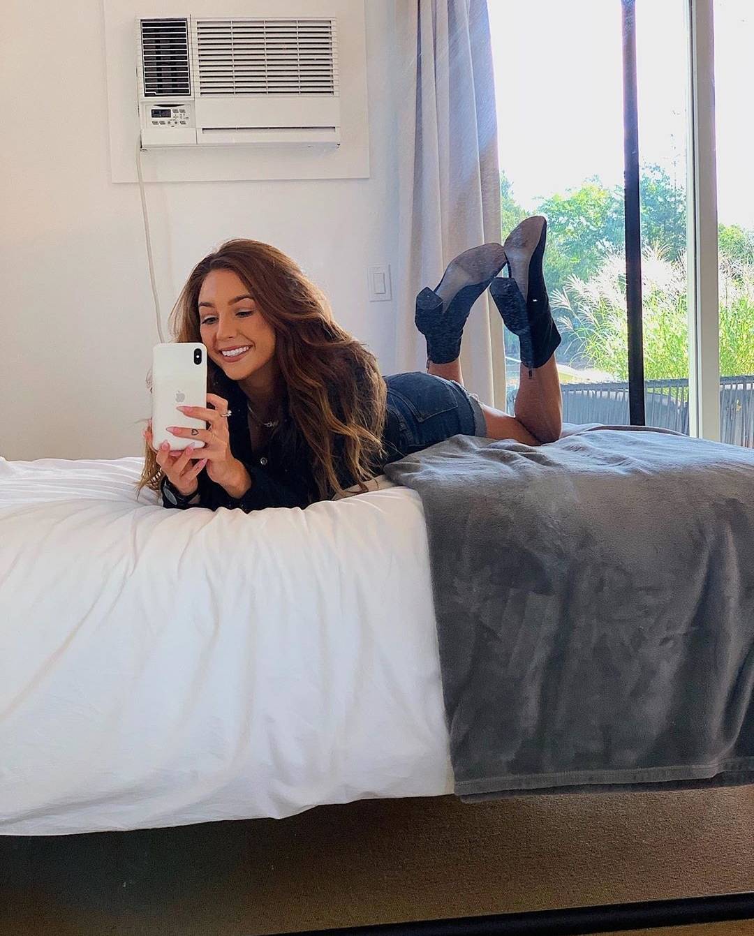 Instagram 3/3 | Scrolller