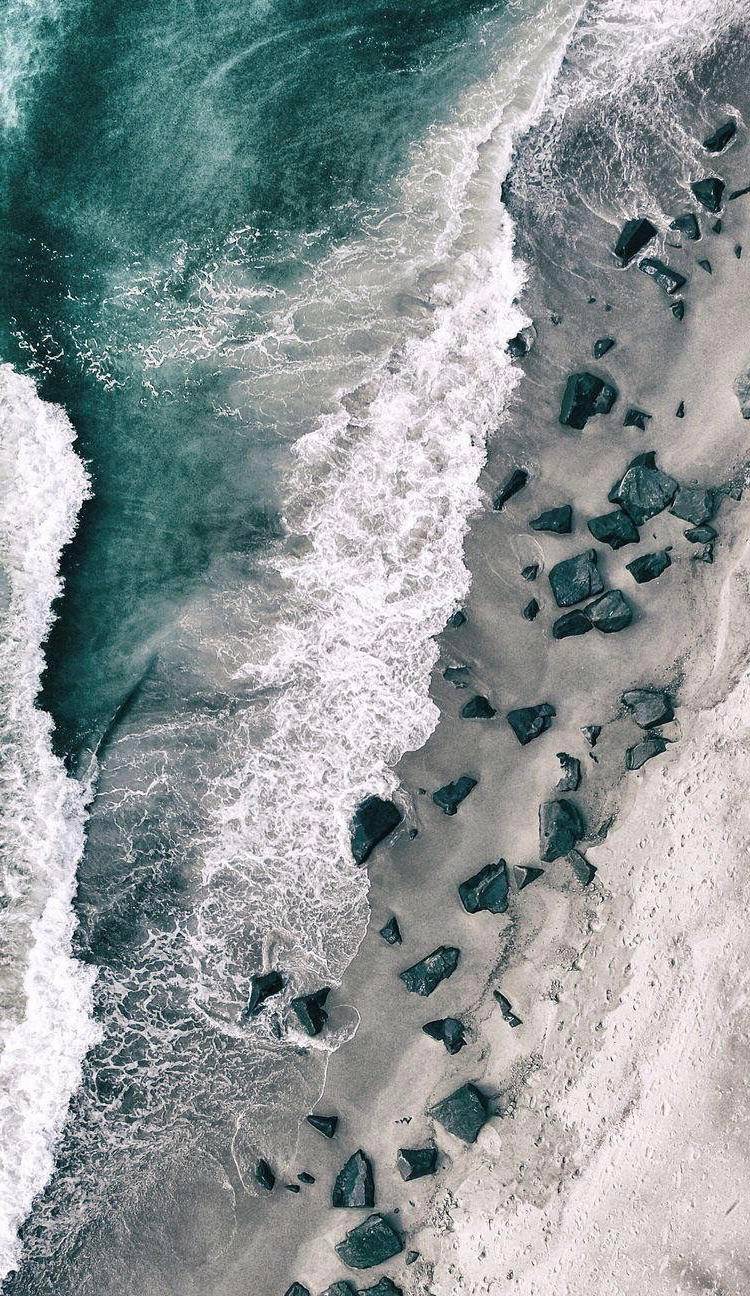 Interesting Title | Scrolller