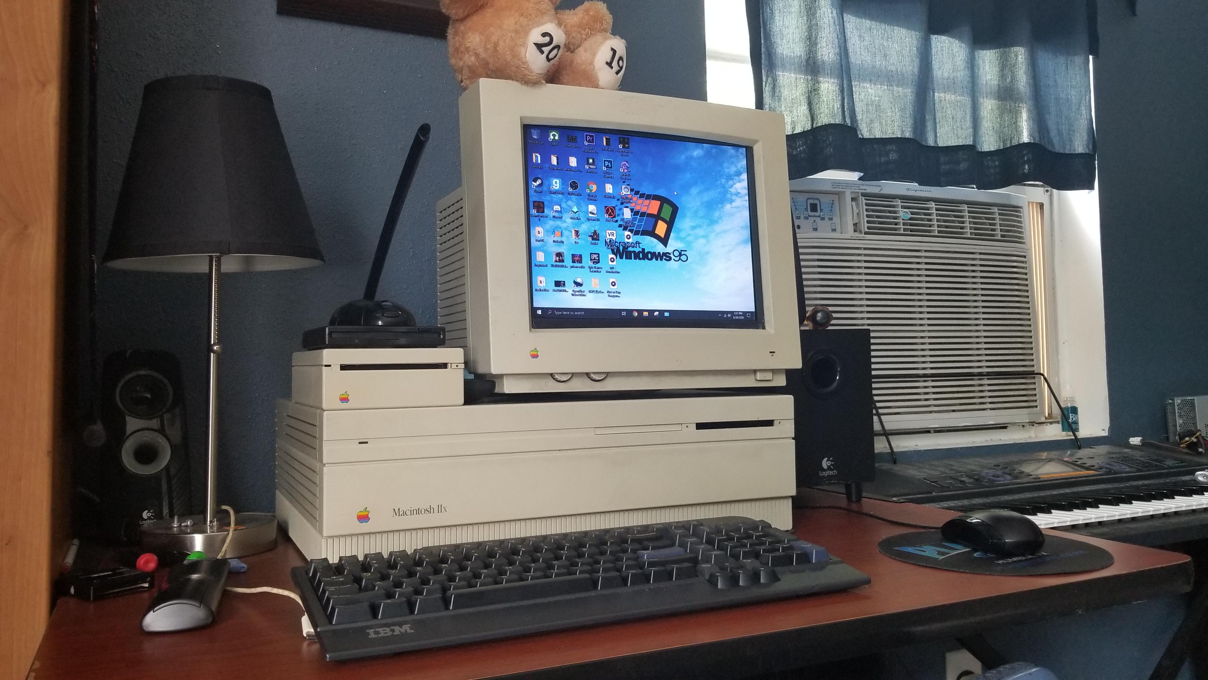 Introducing, Possibly the Internet's First Ever Recorded, Macintosh IIx Sleeper PC. | Case ...