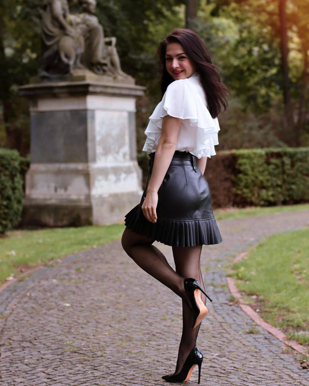 irina de lamarr | Scrolller