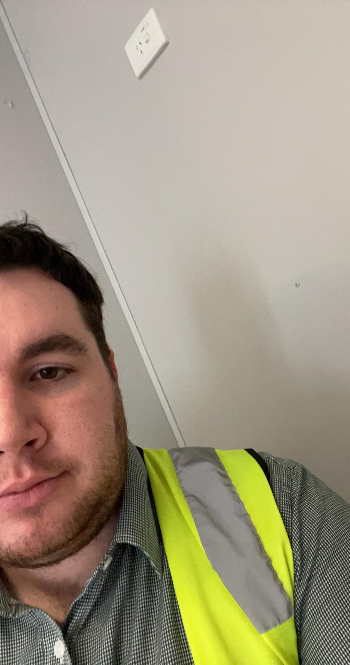 Is it 3pm yet? 😅😁 | Scrolller