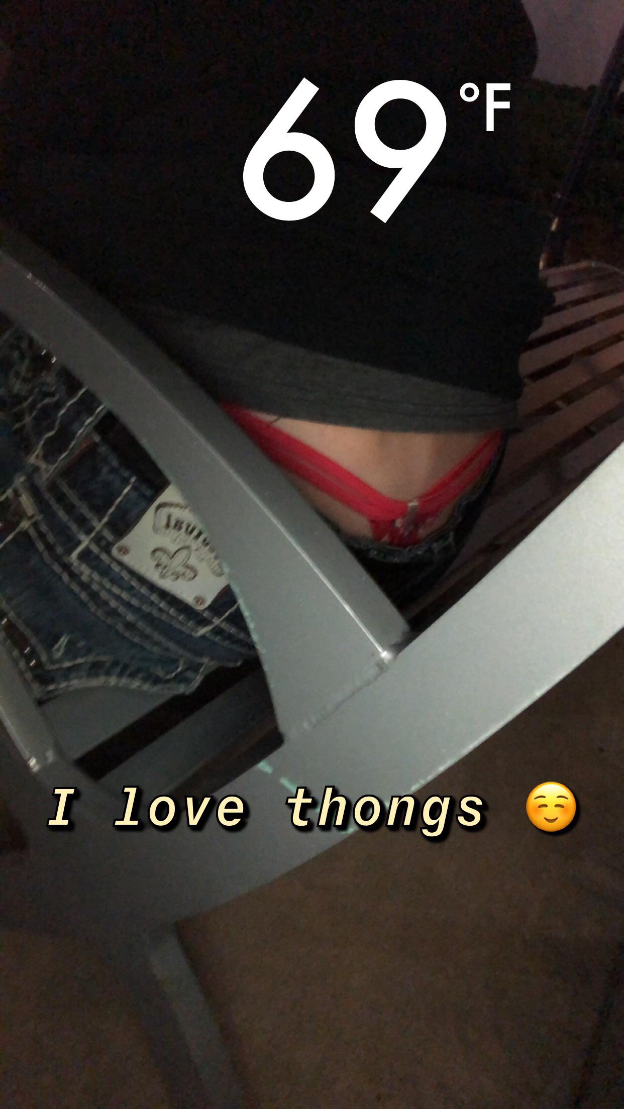 Is my thong showing? 🤷‍♀️ | Scrolller