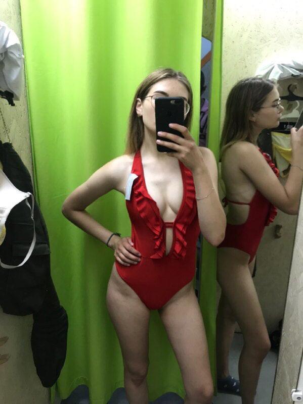 Is red a right choice? | Scrolller