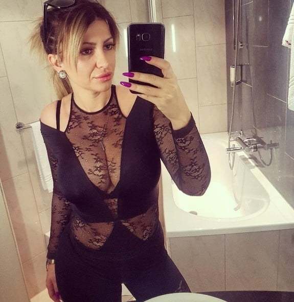 Is This Work Appropriate? | Scrolller