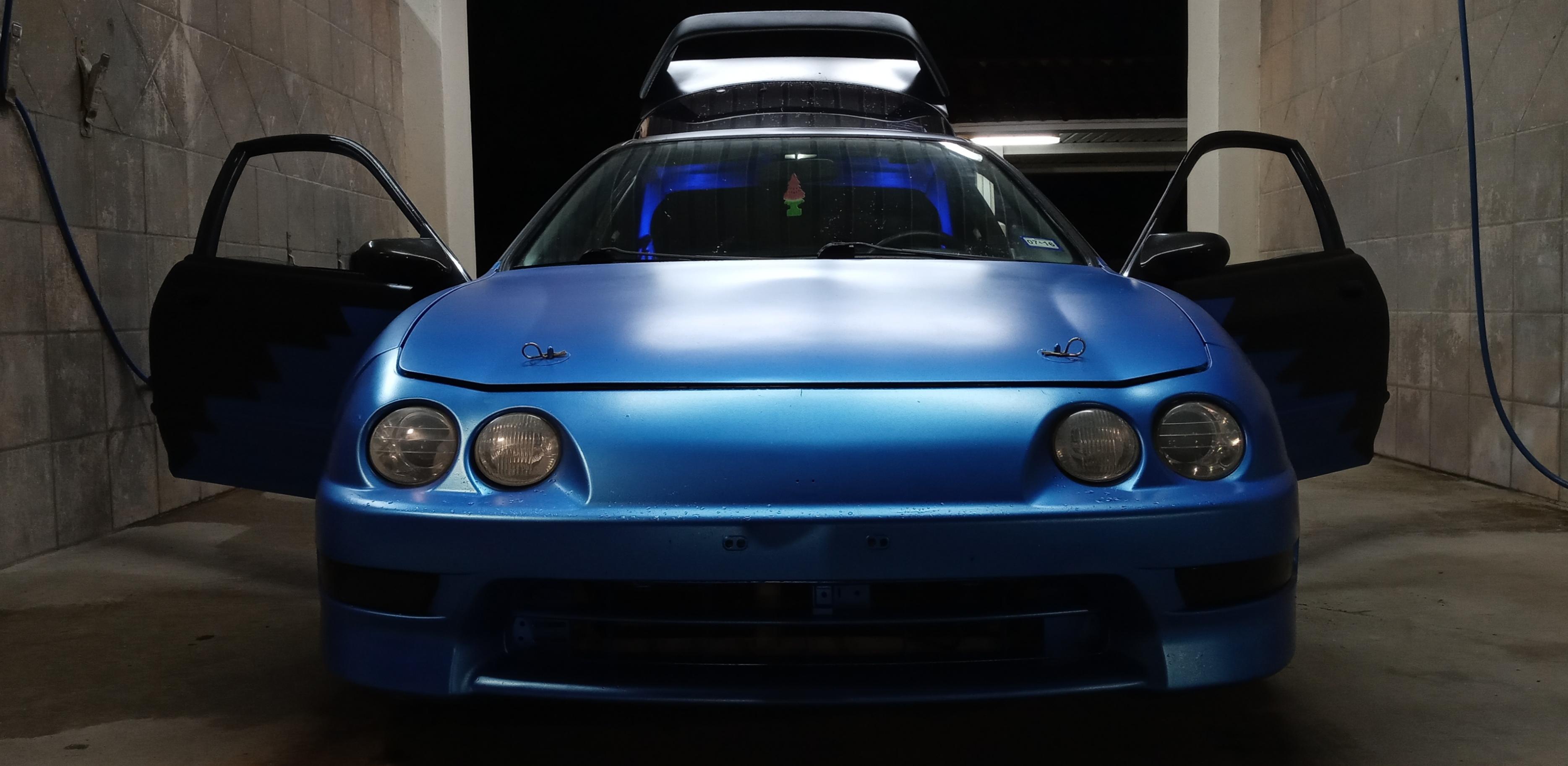 Issa Vibe | Scrolller