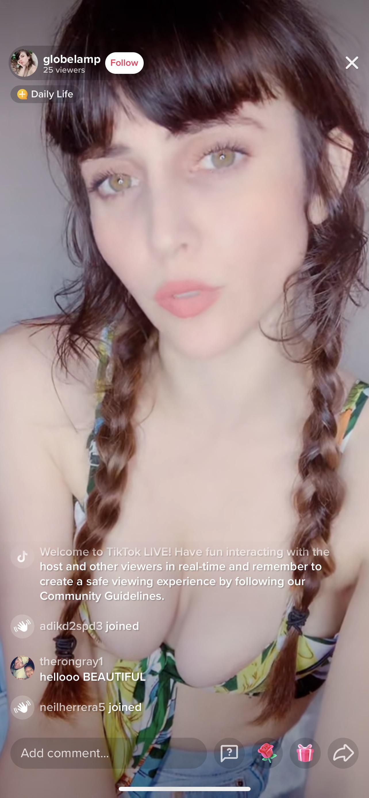 It’s slipping | Scrolller