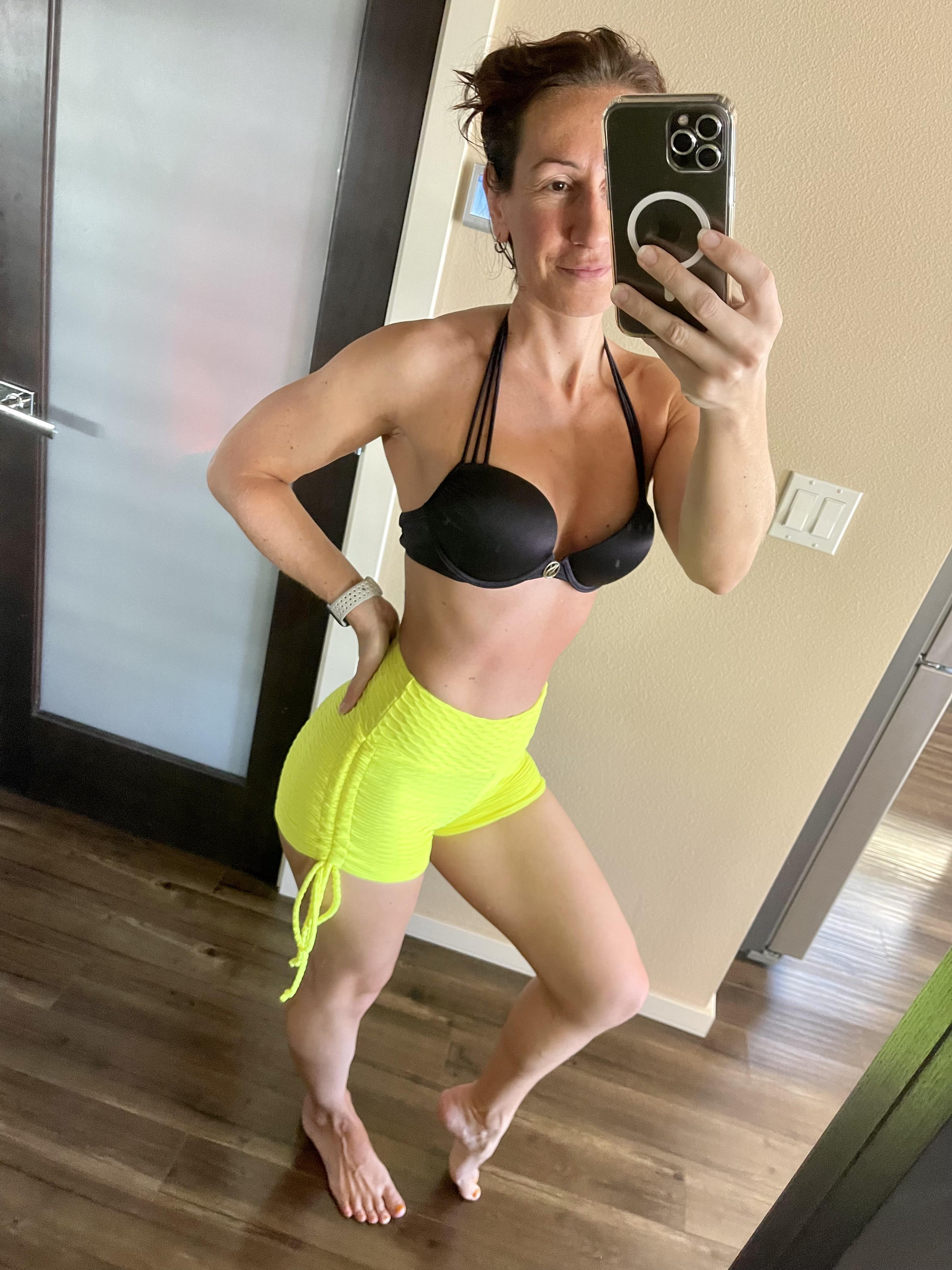 It was a tanning day [f35] | Scrolller
