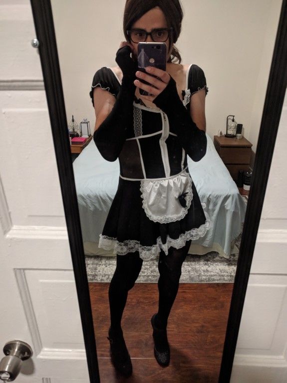 It's been a while... with a little encouragement, I'd love to show you more :) | Scrolller