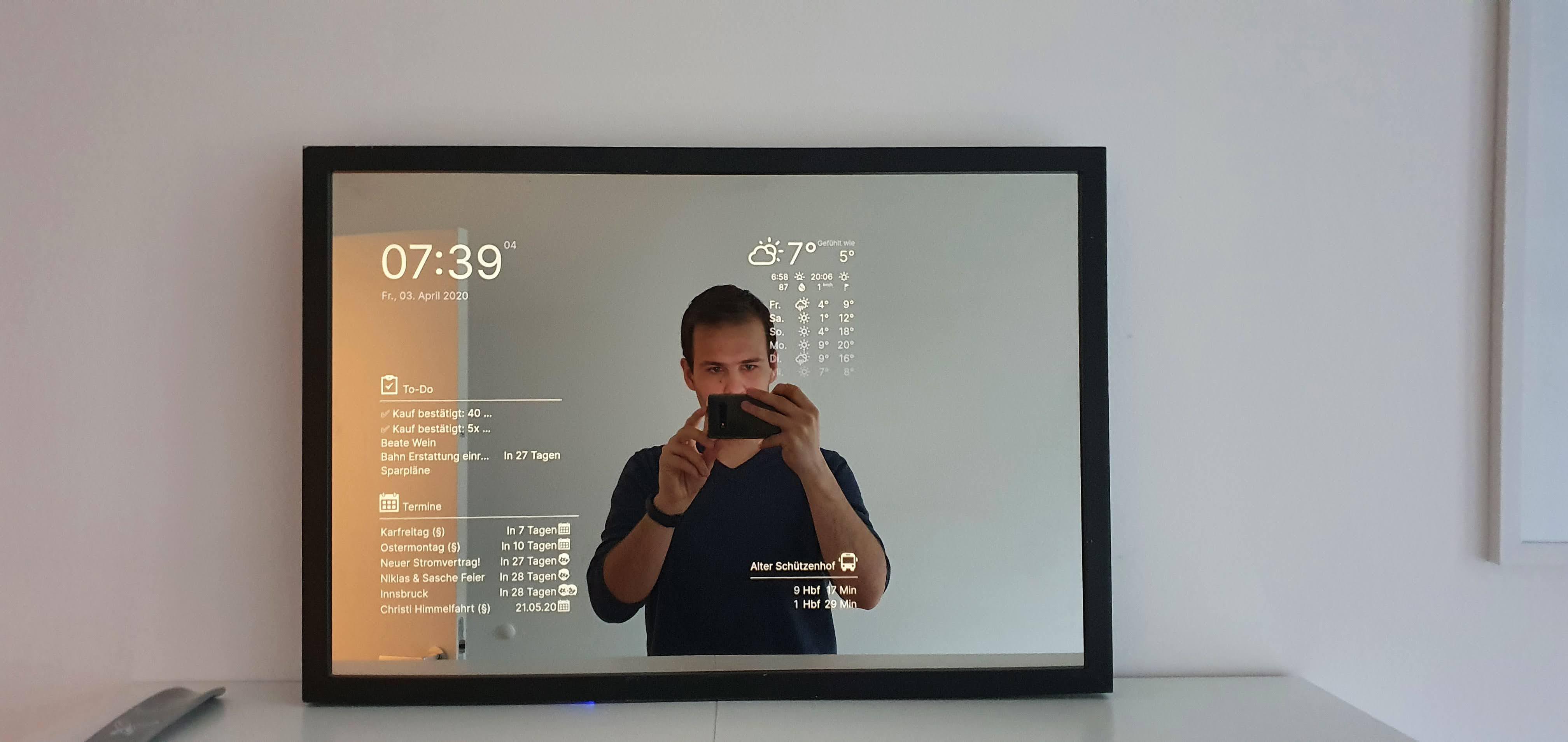 MagicMirror | Pictures | Scrolller