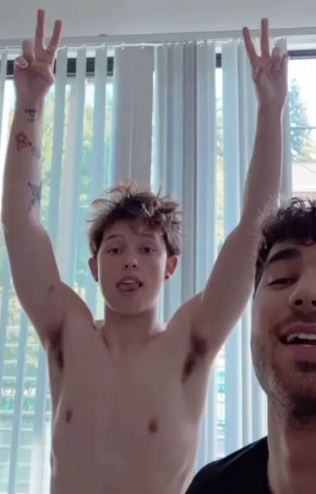 Jacob Sartorius | Scrolller