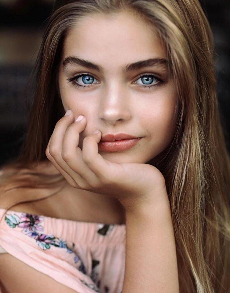 Jade Weber | Scrolller