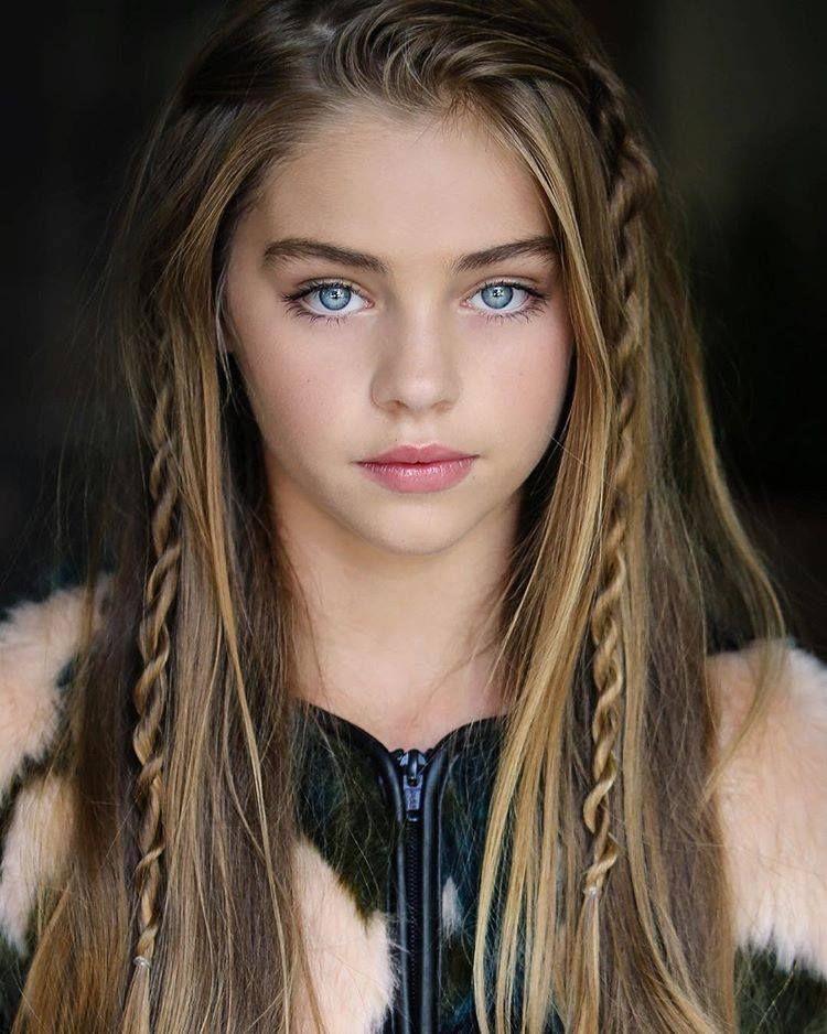 Jade Weber | Scrolller