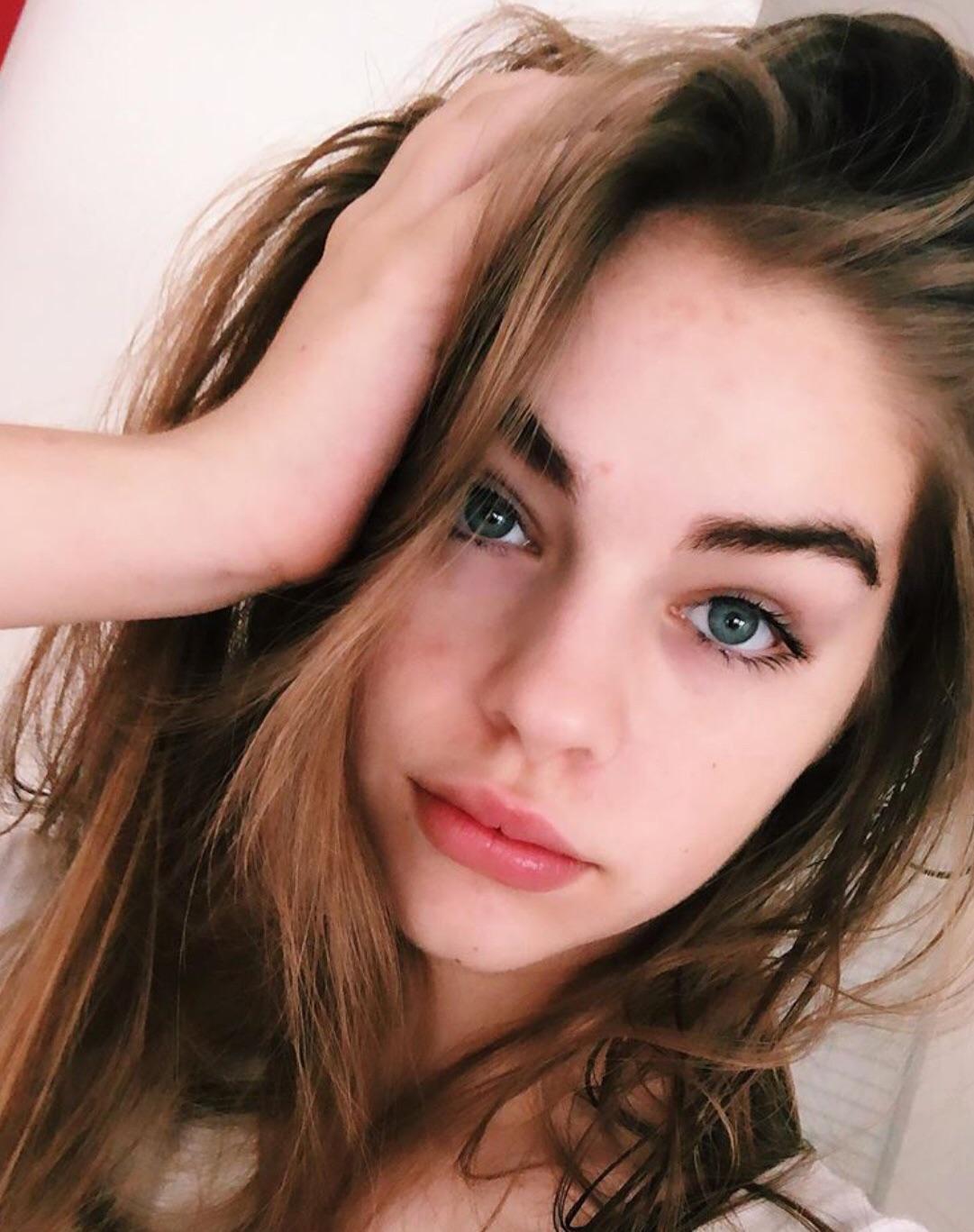 Jade Weber | Scrolller