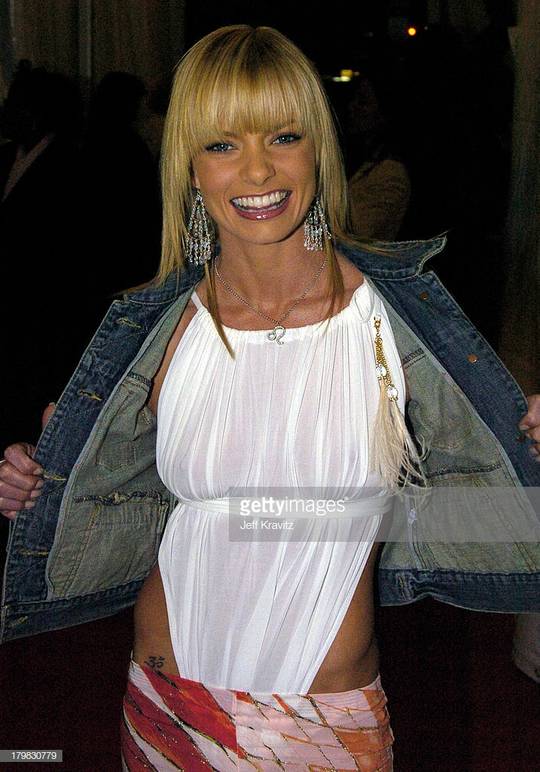 Jaime Pressly | Scrolller