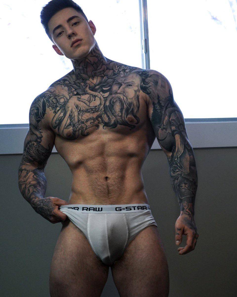 Jake Andrich | Scrolller