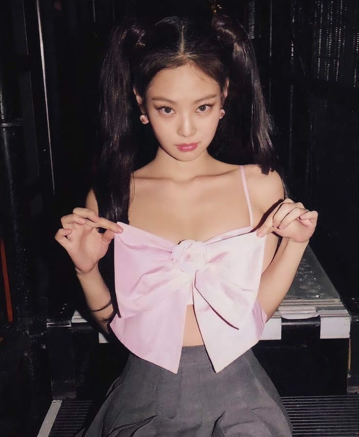 Jennie Kim wrapped up like a gift for you | Scrolller