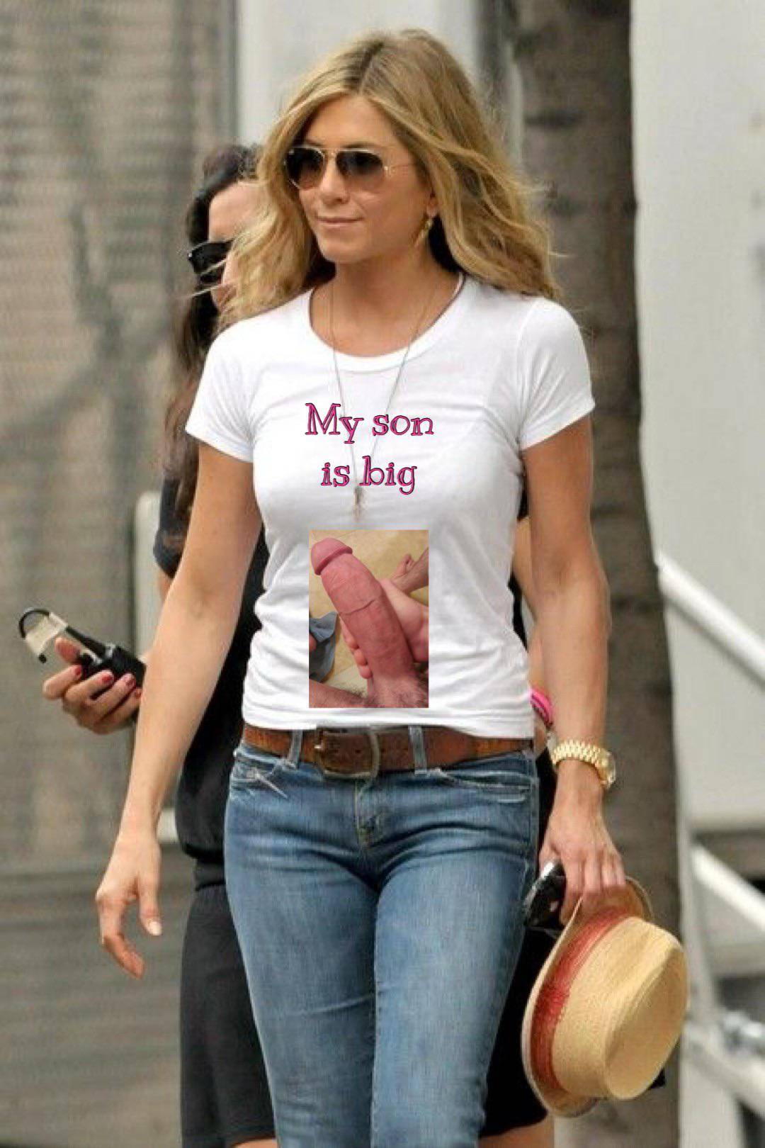 Jennifer goes public with her secret | Scrolller