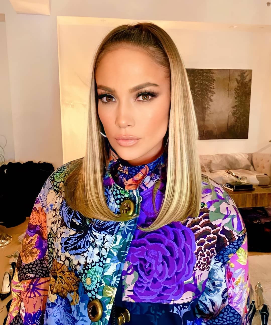 Jennifer Lopez Has A Lips Made To Sucking Cocks I Bet She Gives An