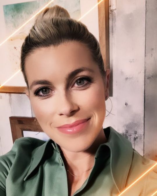 Jenny! 😍 | Scrolller