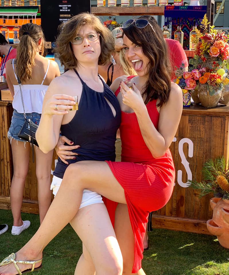 Jenny and friend | Scrolller