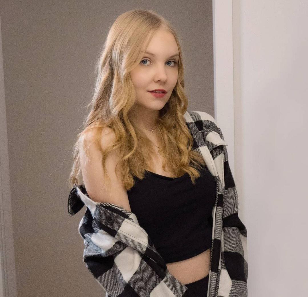 Jessie_mizz | Scrolller