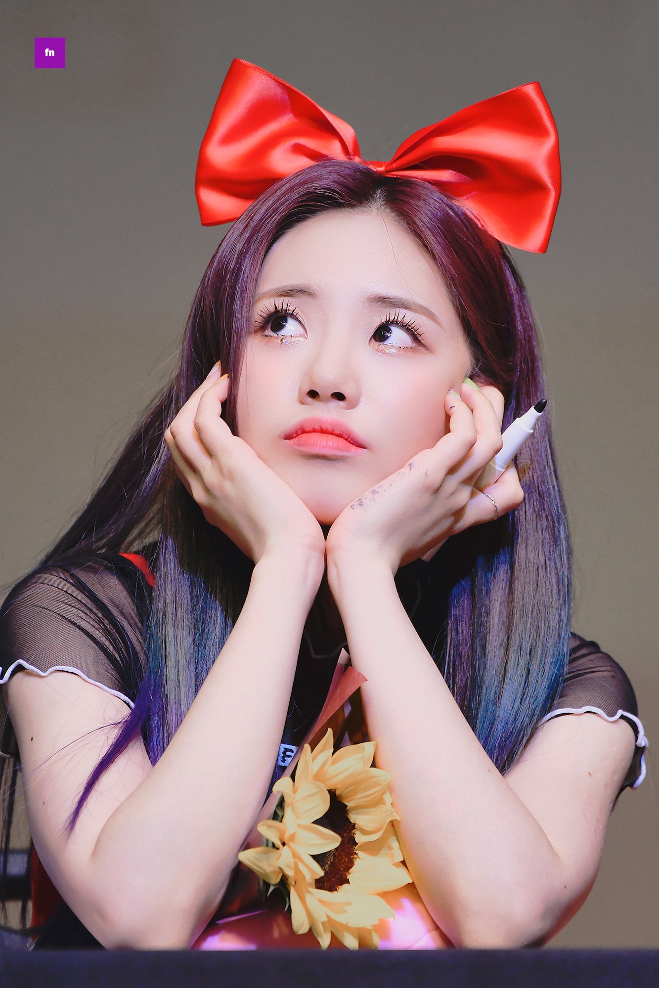 Jiwon's bow | Scrolller