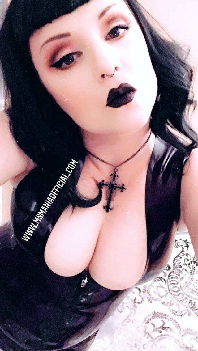 Join my cult | Scrolller