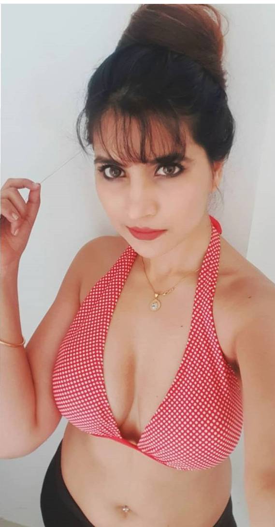 jolly Bhatia | Scrolller