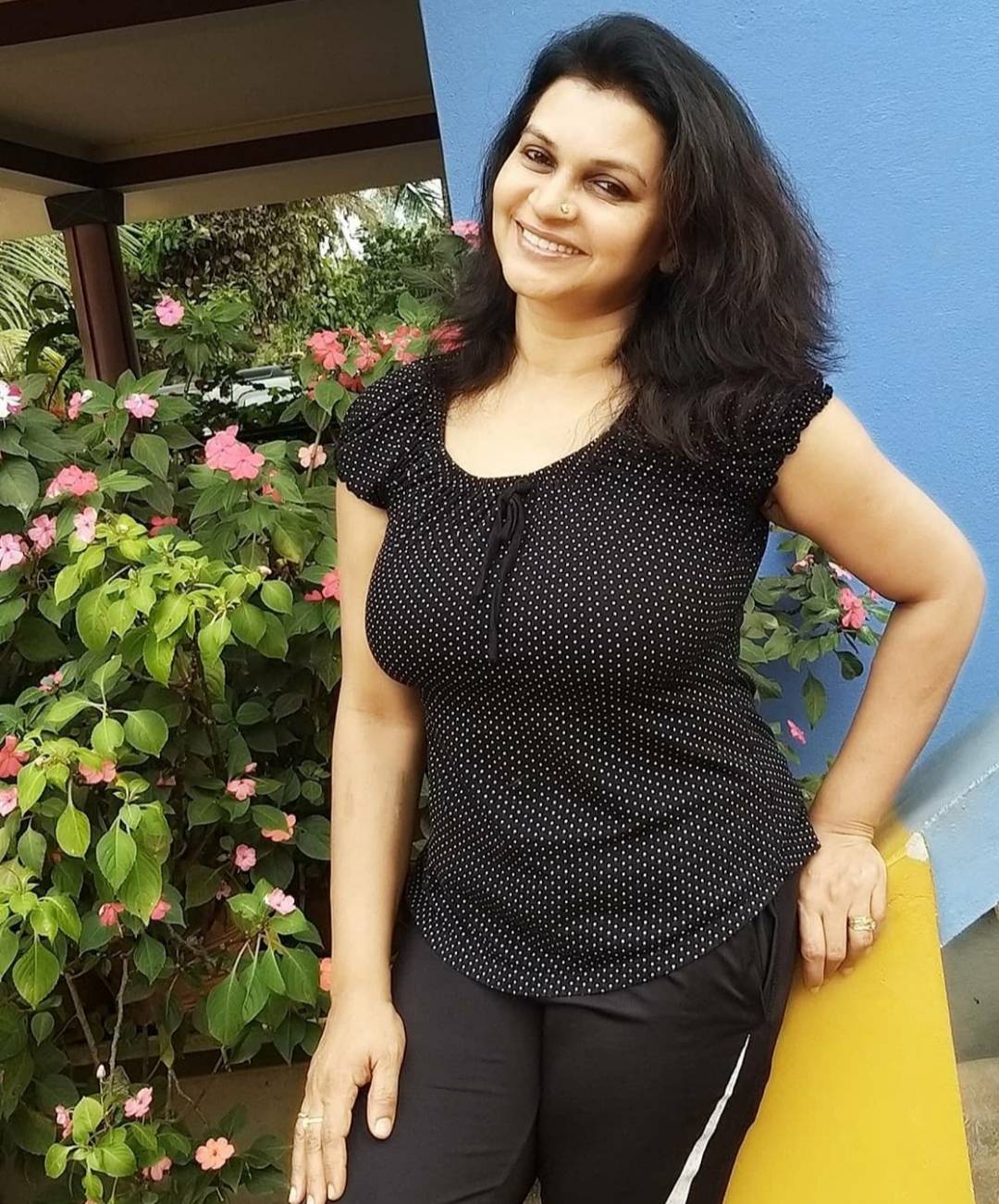 Juggs of Serial aunty jhansi kaverappa..😘😘 | Scrolller