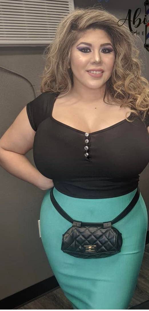 Juggs of the Day Awards go to... | Scrolller