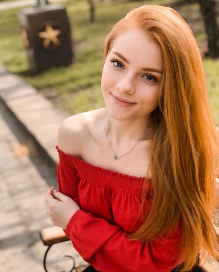 Julia Adamenko | Scrolller