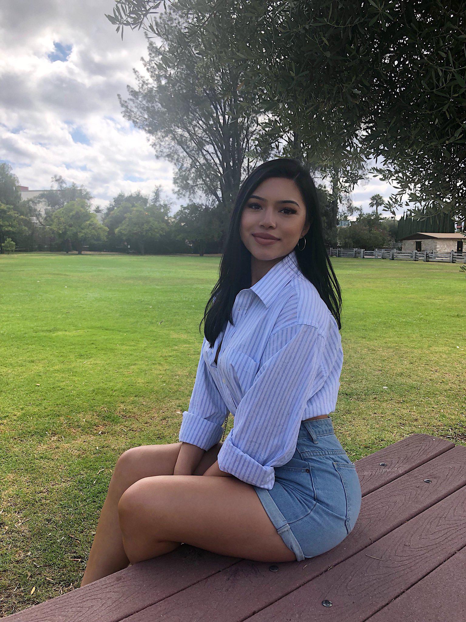 Julia on a Bench | Scrolller