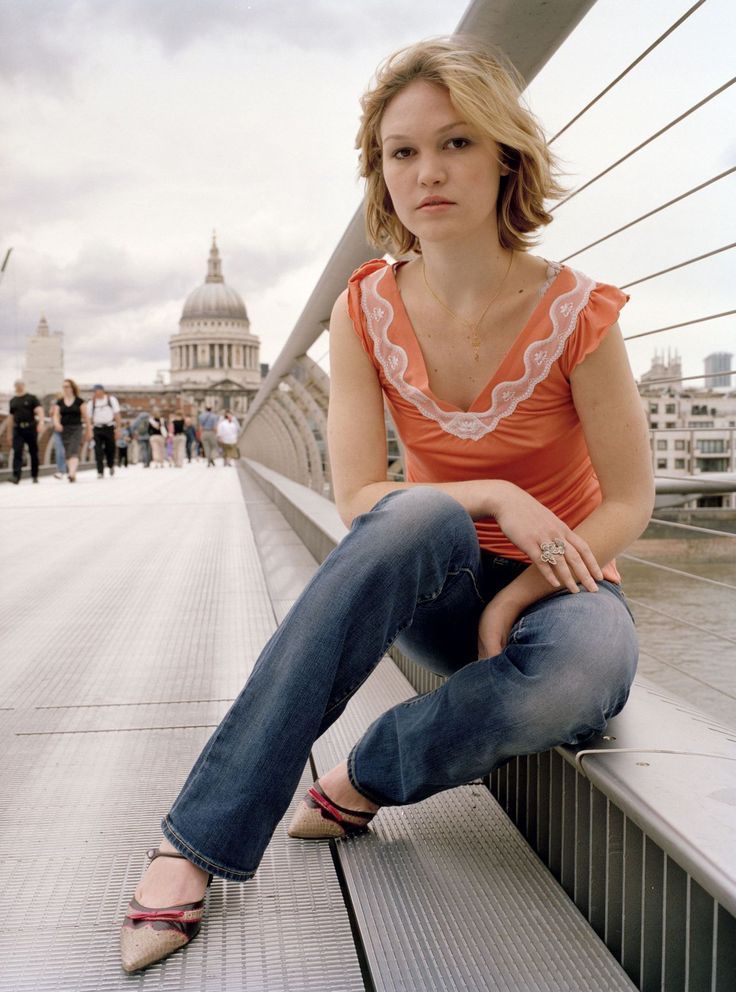 Discover more like Ladyladyboners: Julia Stiles and Related Content | Scrolller