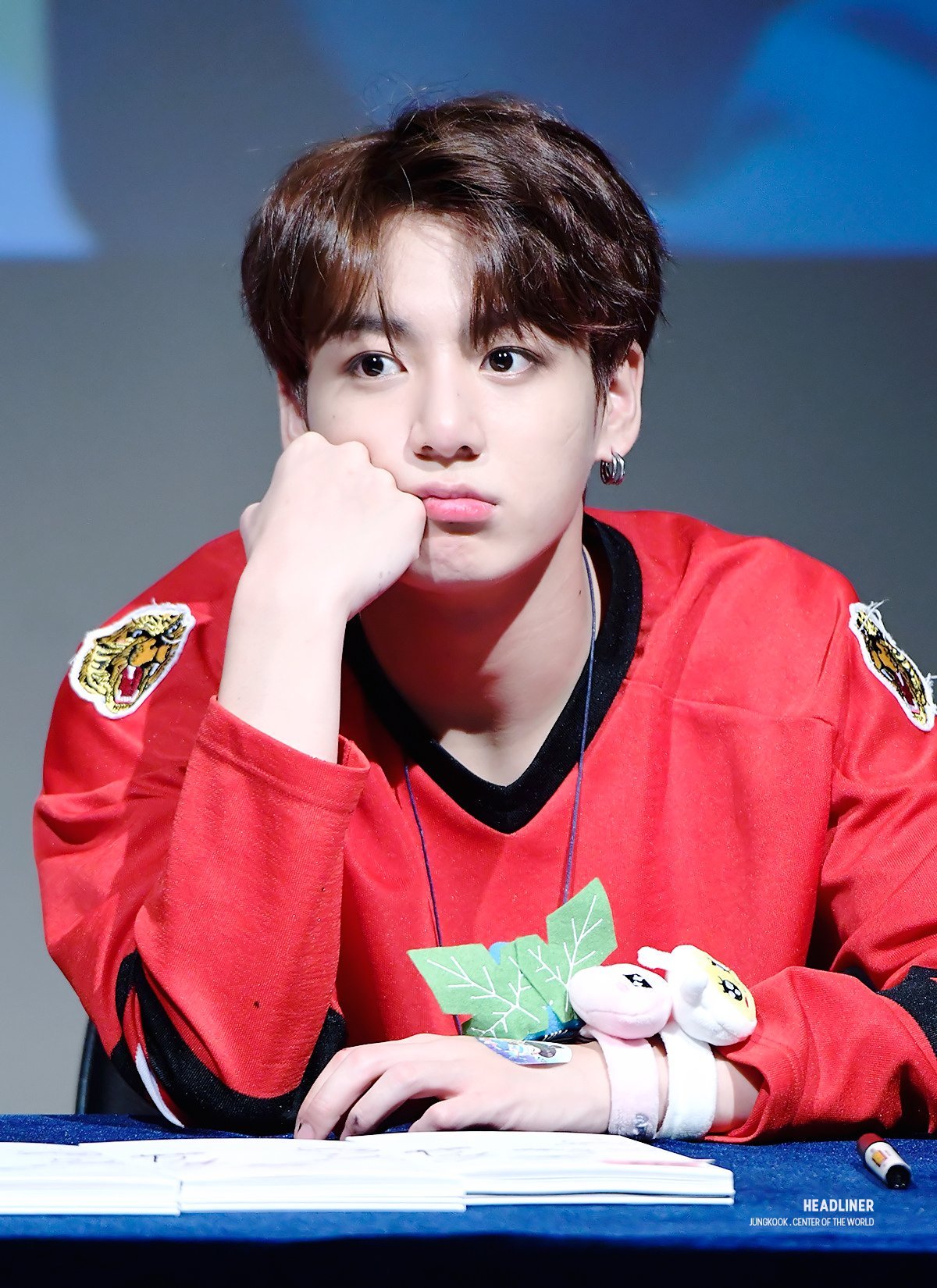 Jungkook | Scrolller