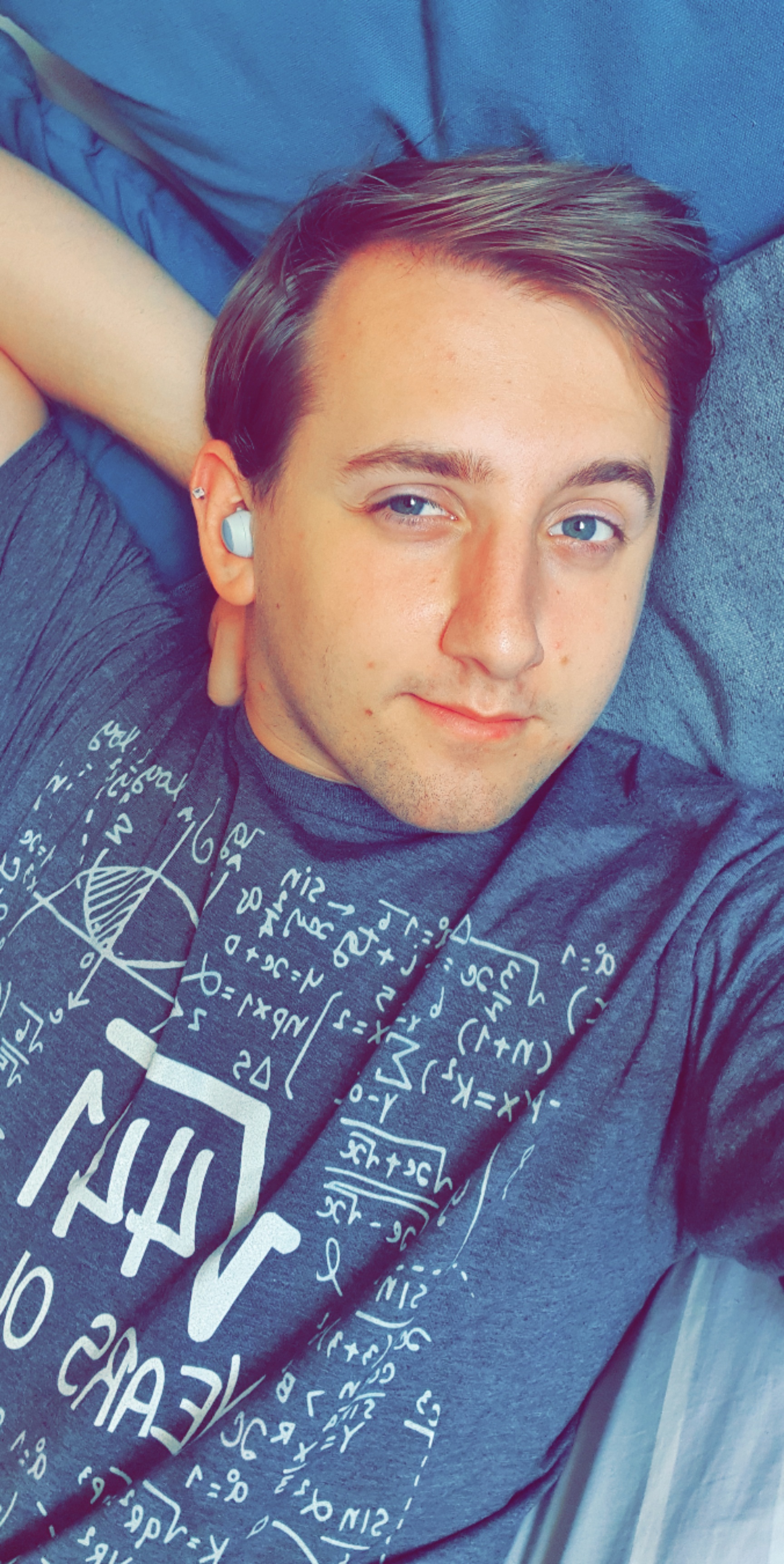 Just Chillin In The Hot Weather 🌤 Scrolller