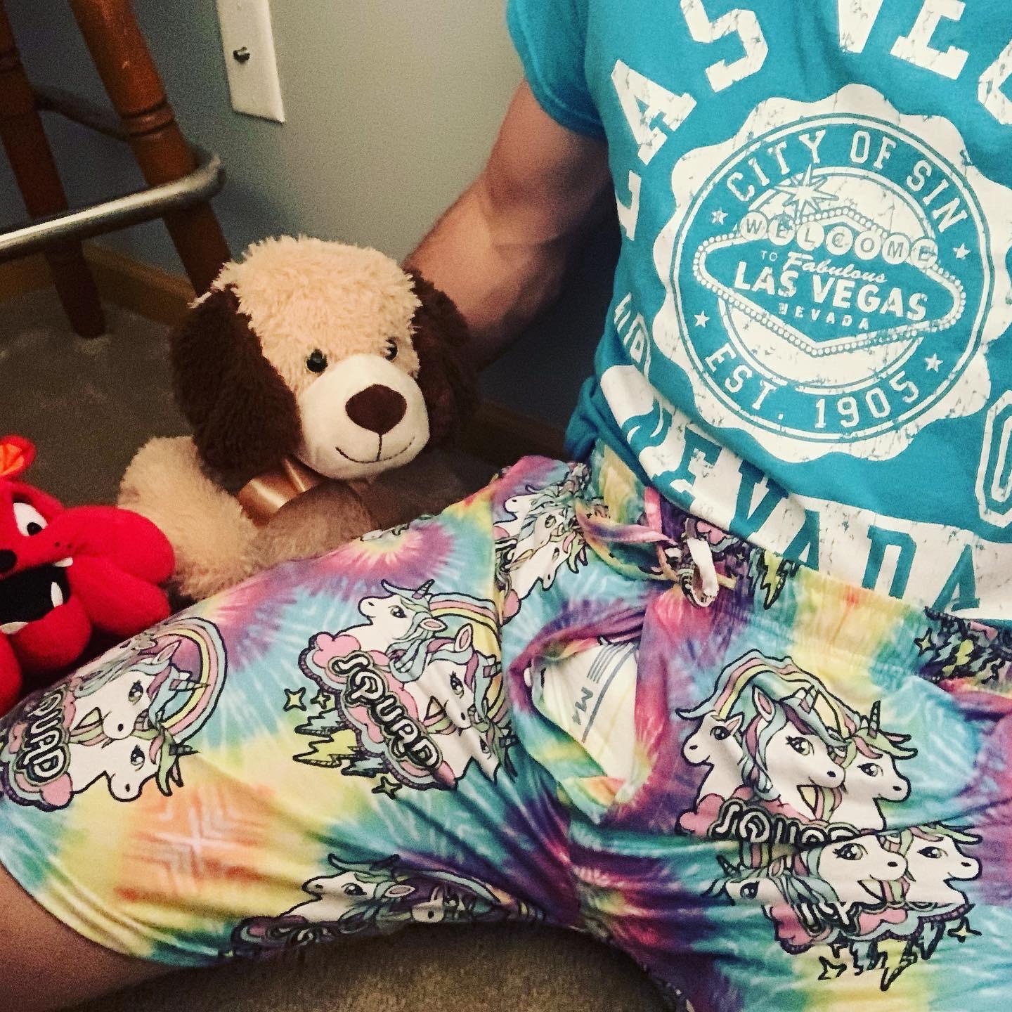 Just hanging out with the stuffies! | Scrolller