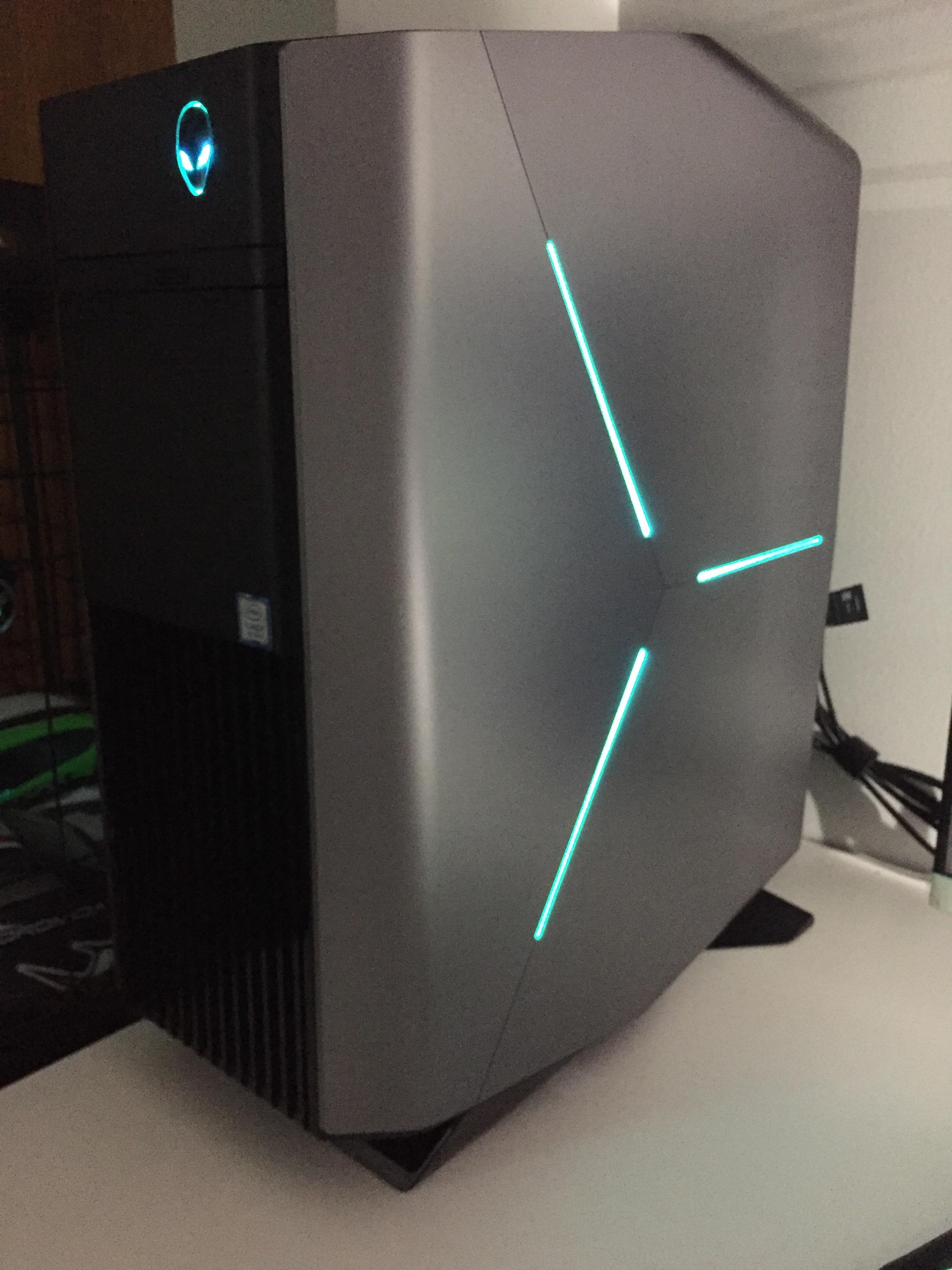 Just picked up this beast of a gaming pc. | Scrolller