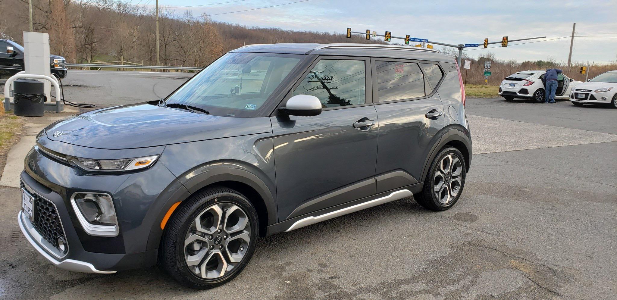 Just picked up this Gravity Grey Xline! Loving it so far. | Scrolller