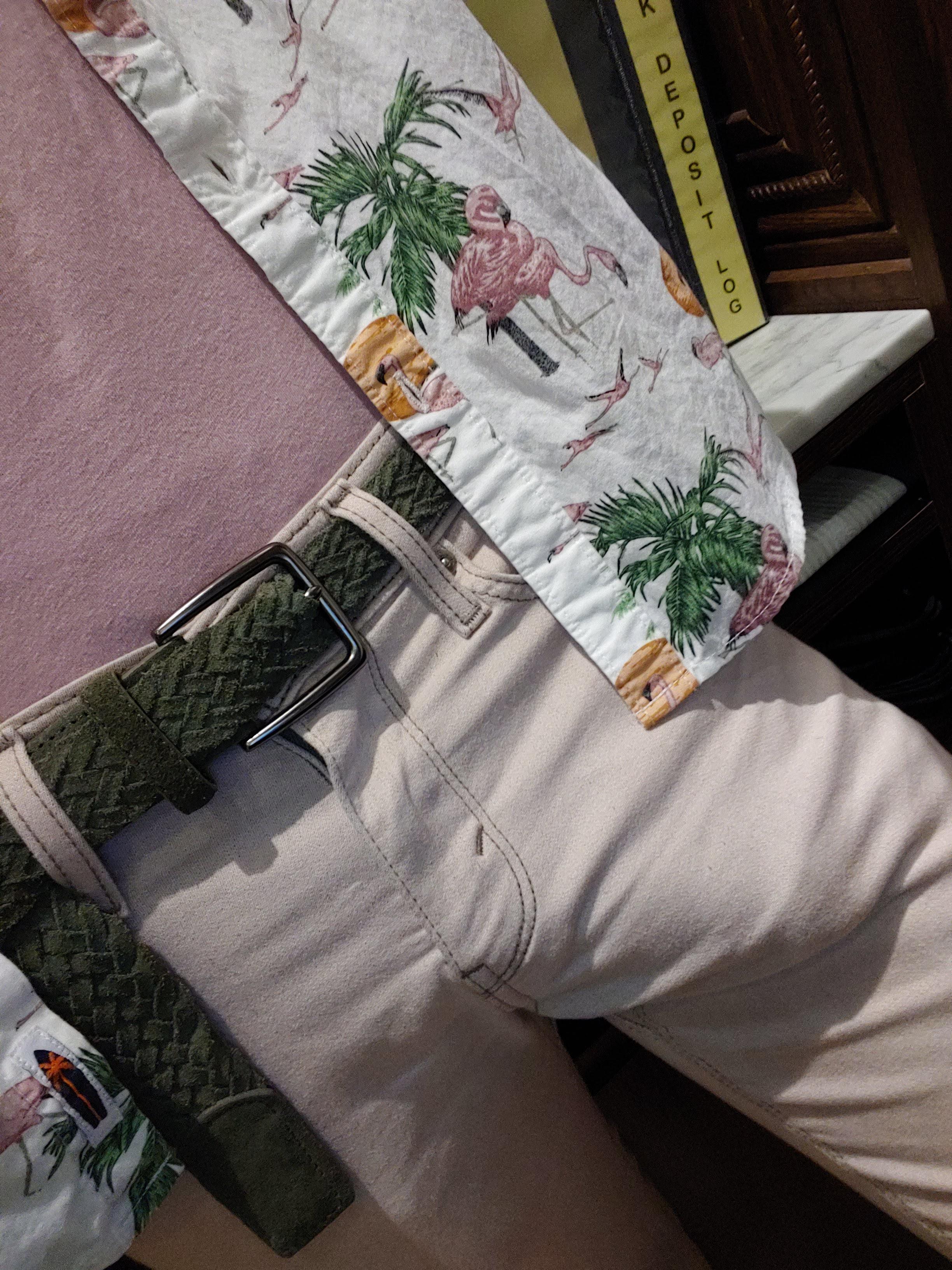 Just the bulge at work | Scrolller