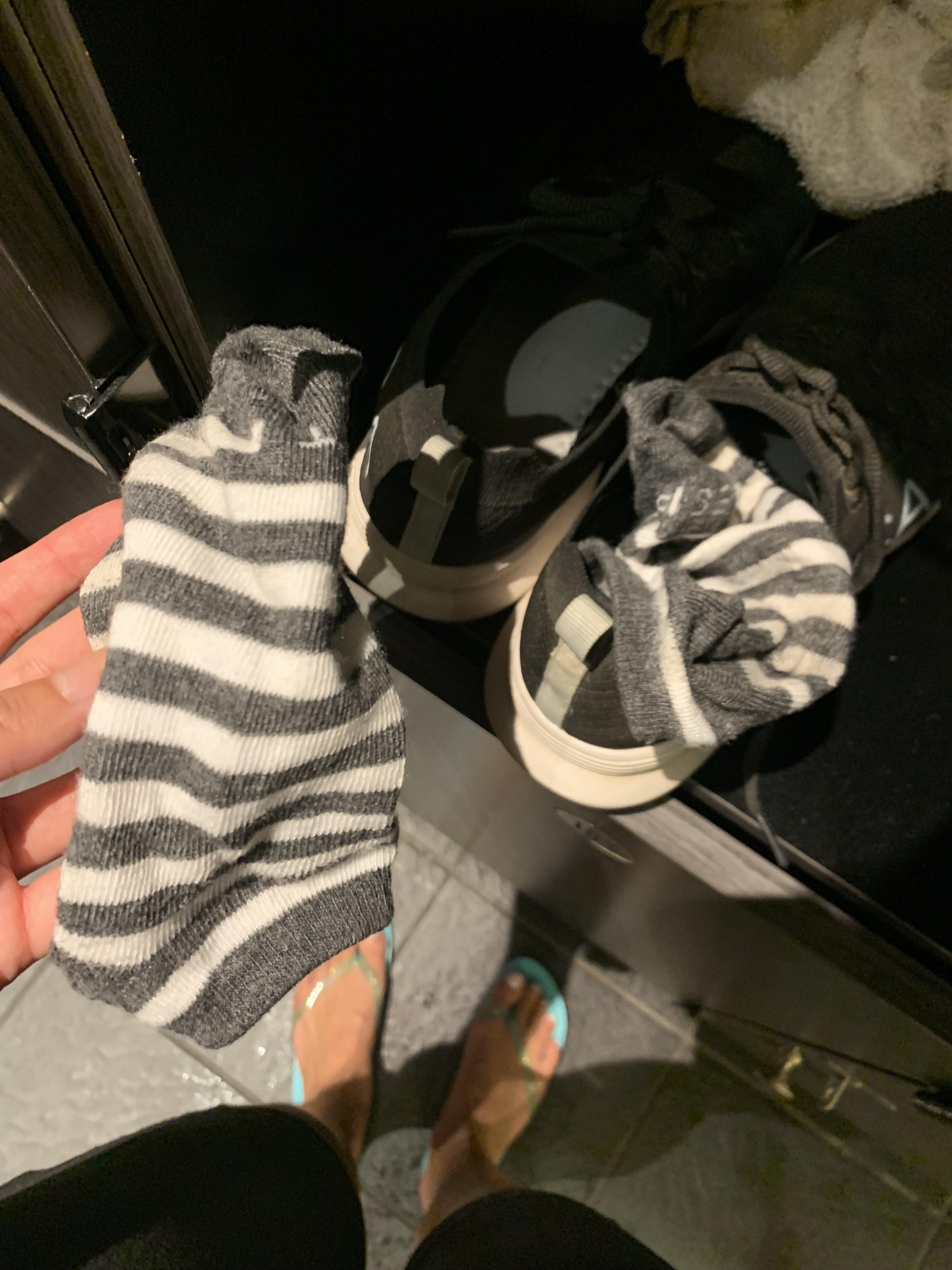 Just took off my gym socks and these are soaked 💦 | Scrolller
