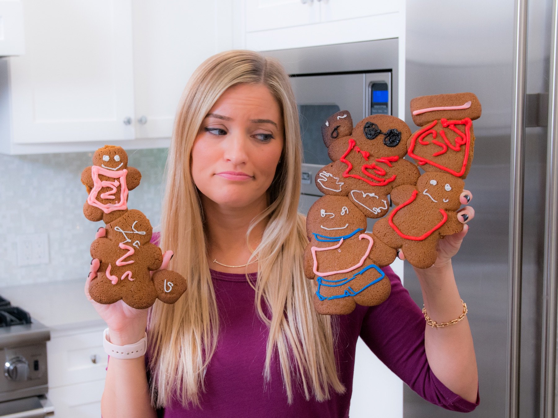 Justine and Her Gingerbread Friends | Scrolller