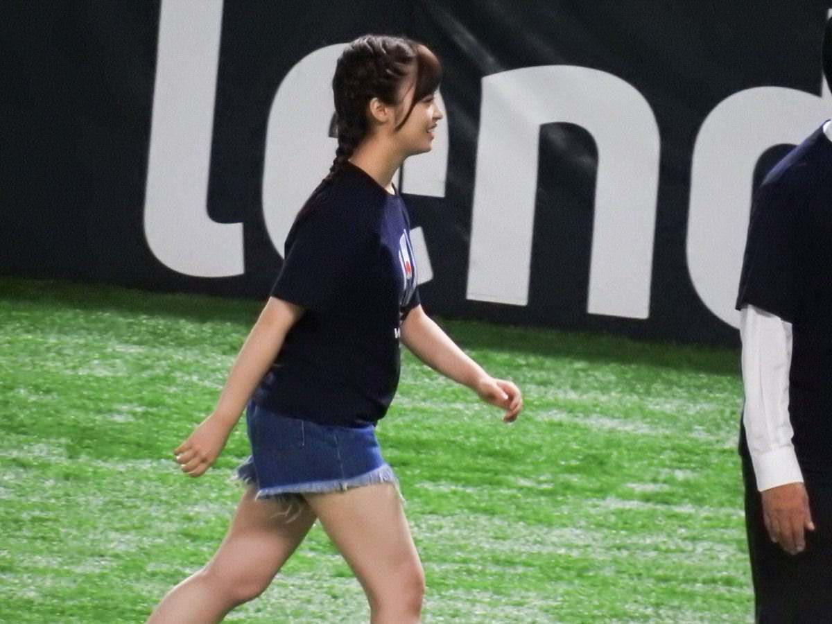 Kanna Hashimoto at her largest | Scrolller