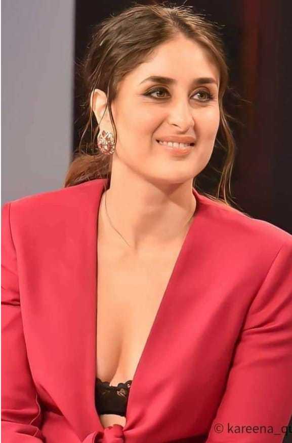 Kareena | Scrolller