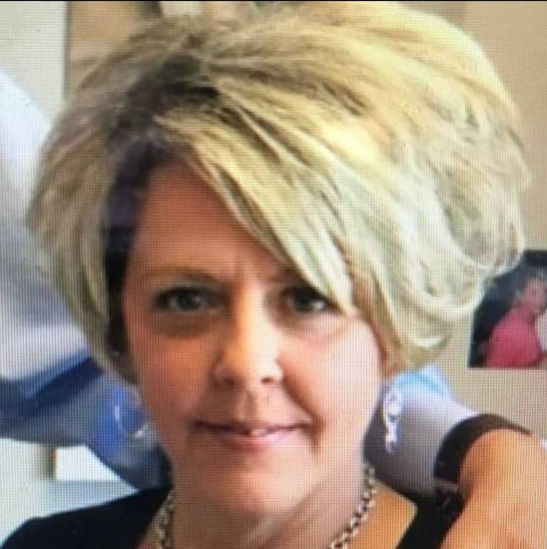 KAREN SEES ALL | Scrolller